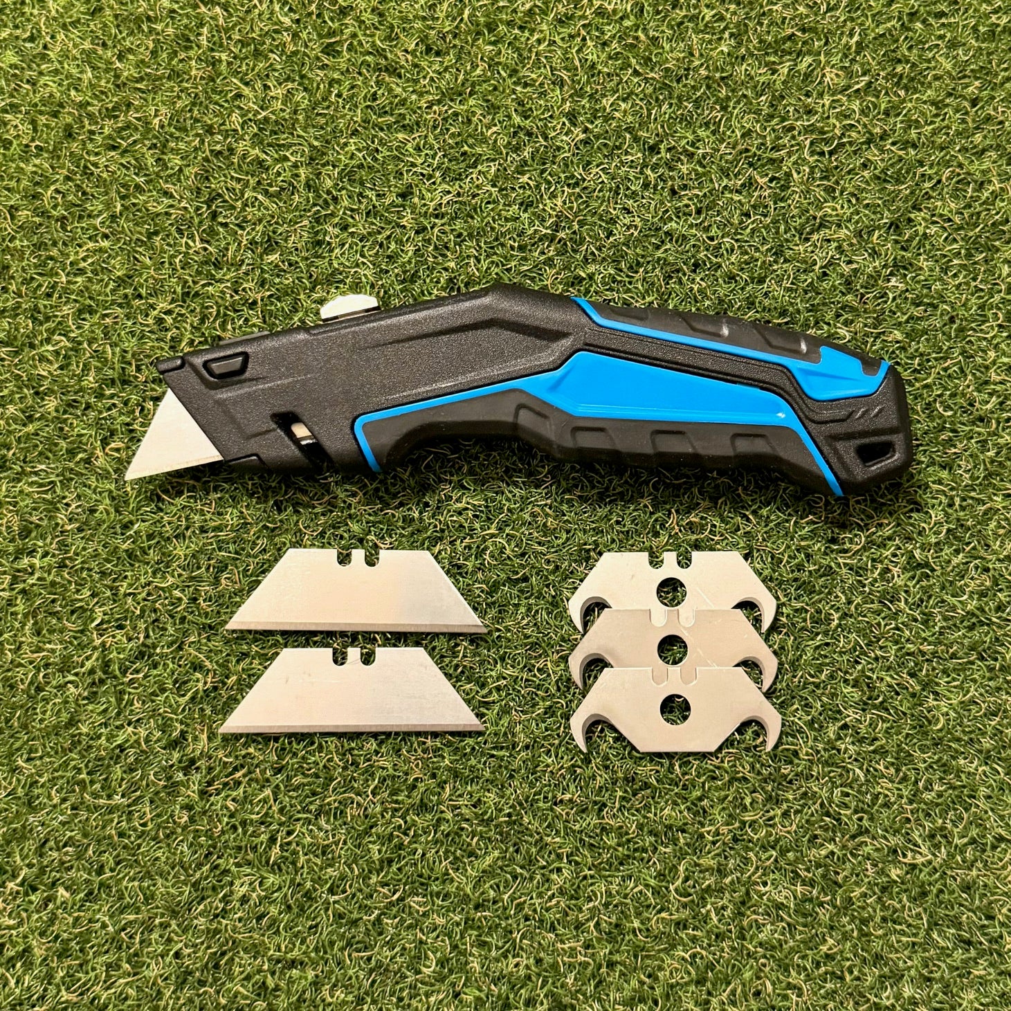 Heavy Duty Utility Knife w/ Straight & Hook Blades – The Golf Club Trader